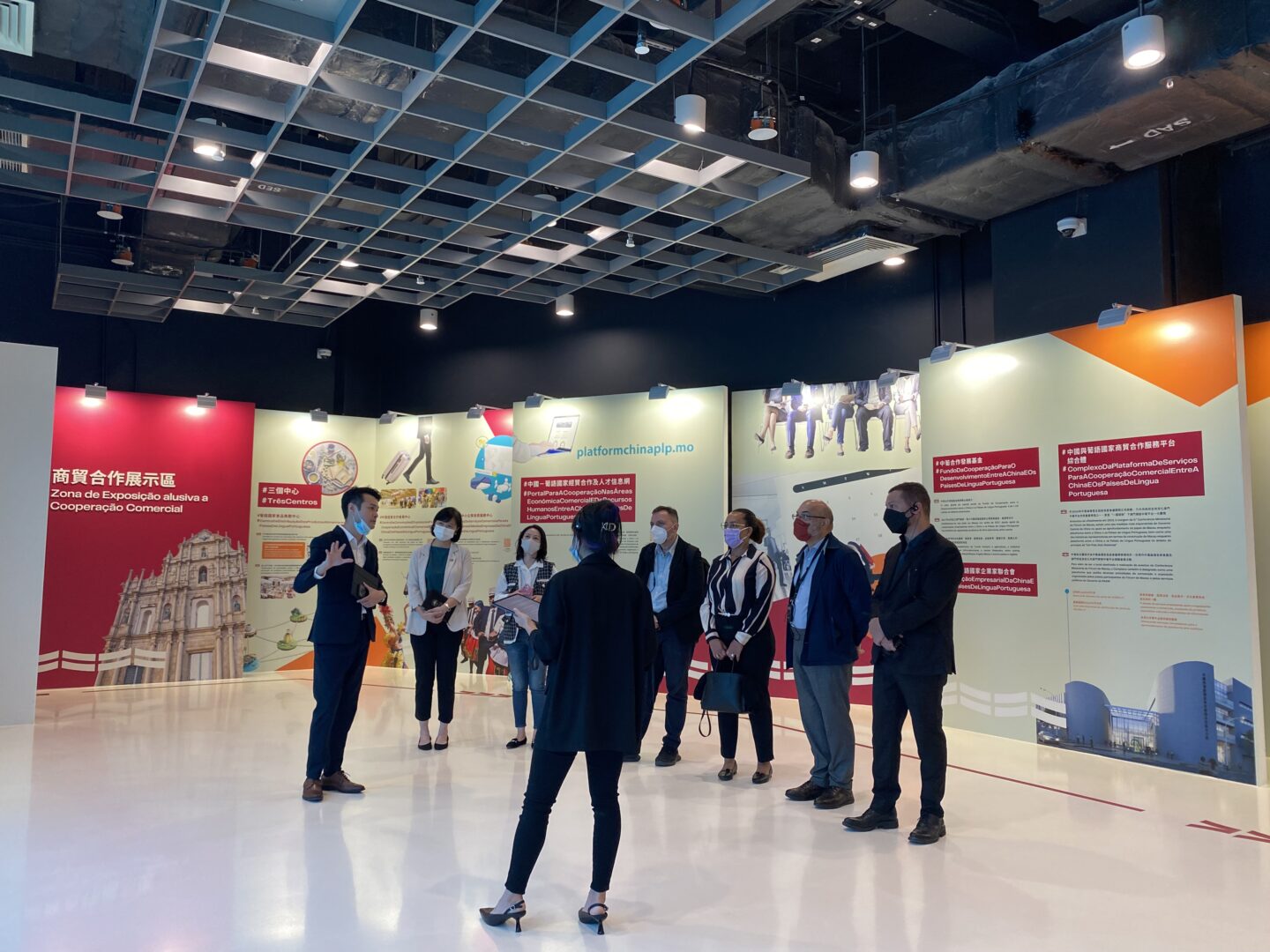 USJ visited the Pavilion of China-Portuguese-speaking Countries (PSCs ...