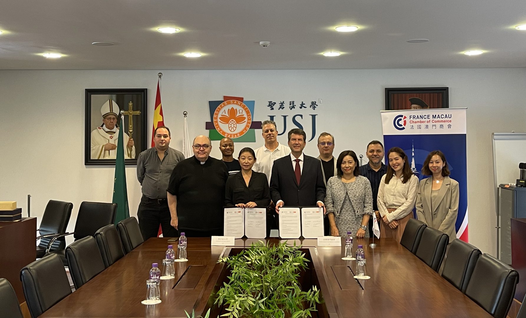 USJ collaborates with FMCC to develop an international business network ...