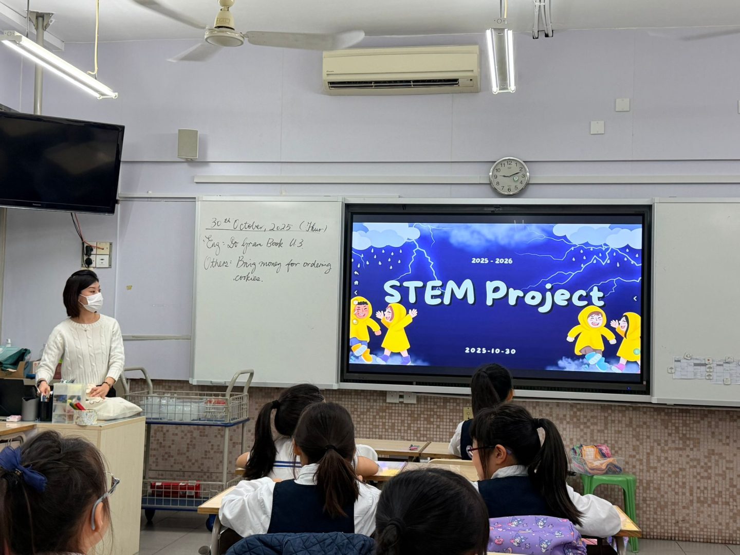 Bachelor of Education Students visited Santa Rosa de Lima English ...